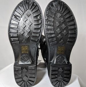 Posh Wellies | Shoes | Posh Wellies Black Studded Rainboots | Poshmark